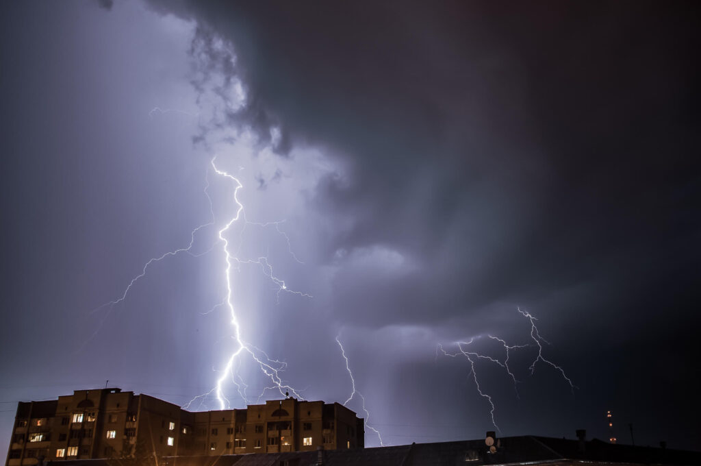 Interactive Storm Tracking - US Roofing Systems